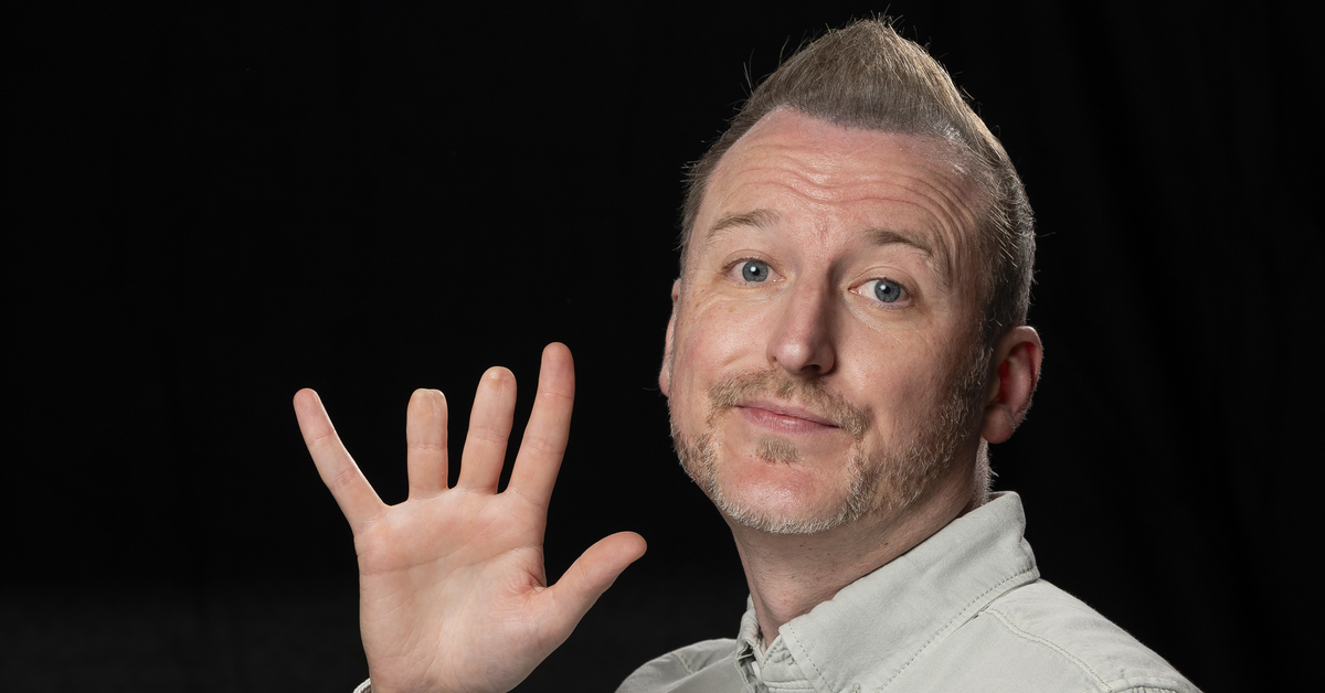 Stuart Mitchell: Tips Not Included | Eden Court